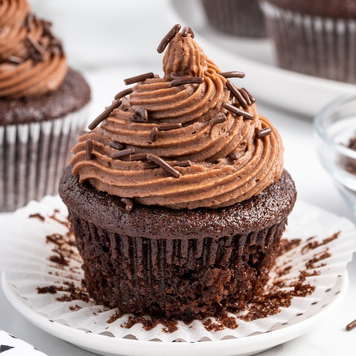 Moist Chocolate Cupcake Recipe | Desserts