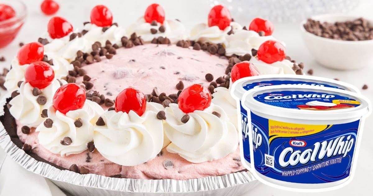 Chocolate Cherry Pie | Desserts | The Best Blog Recipes