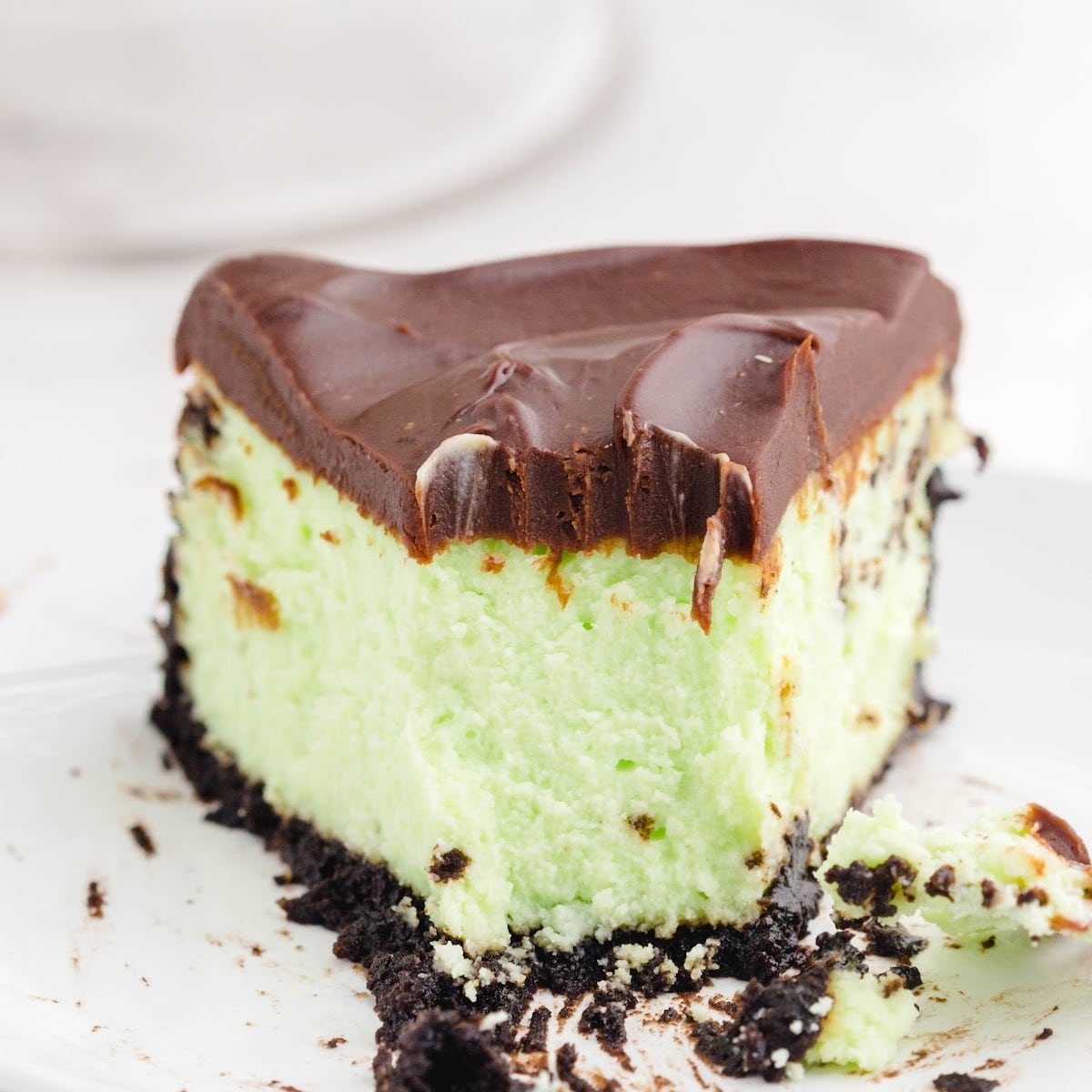 Chocolate Mint Cheesecake | Dessert | The Best Blog Recipes