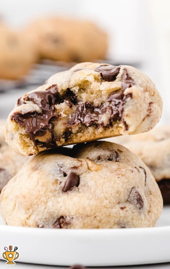 Tollhouse Chocolate Chip Cookies | Desserts